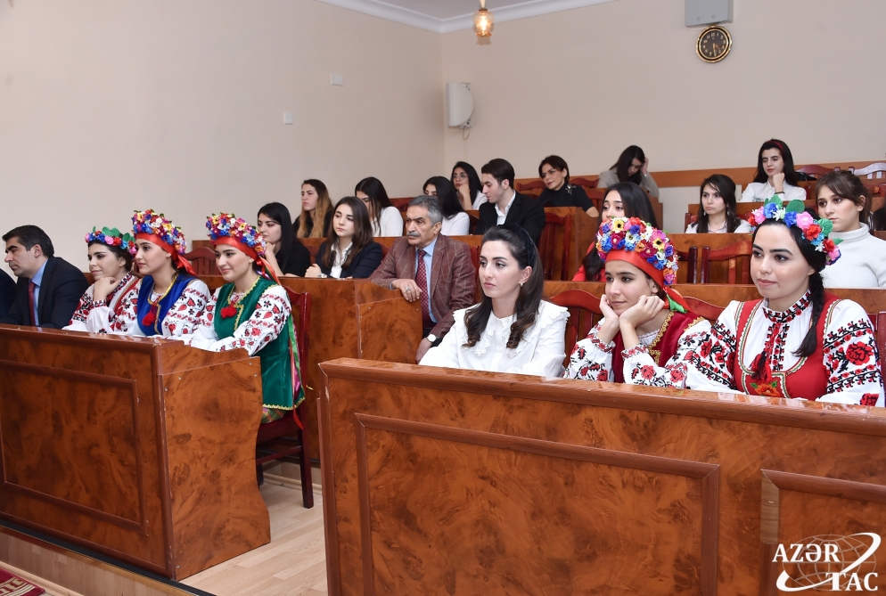 President Volodymyr Zelensky visits Baku Slavic University